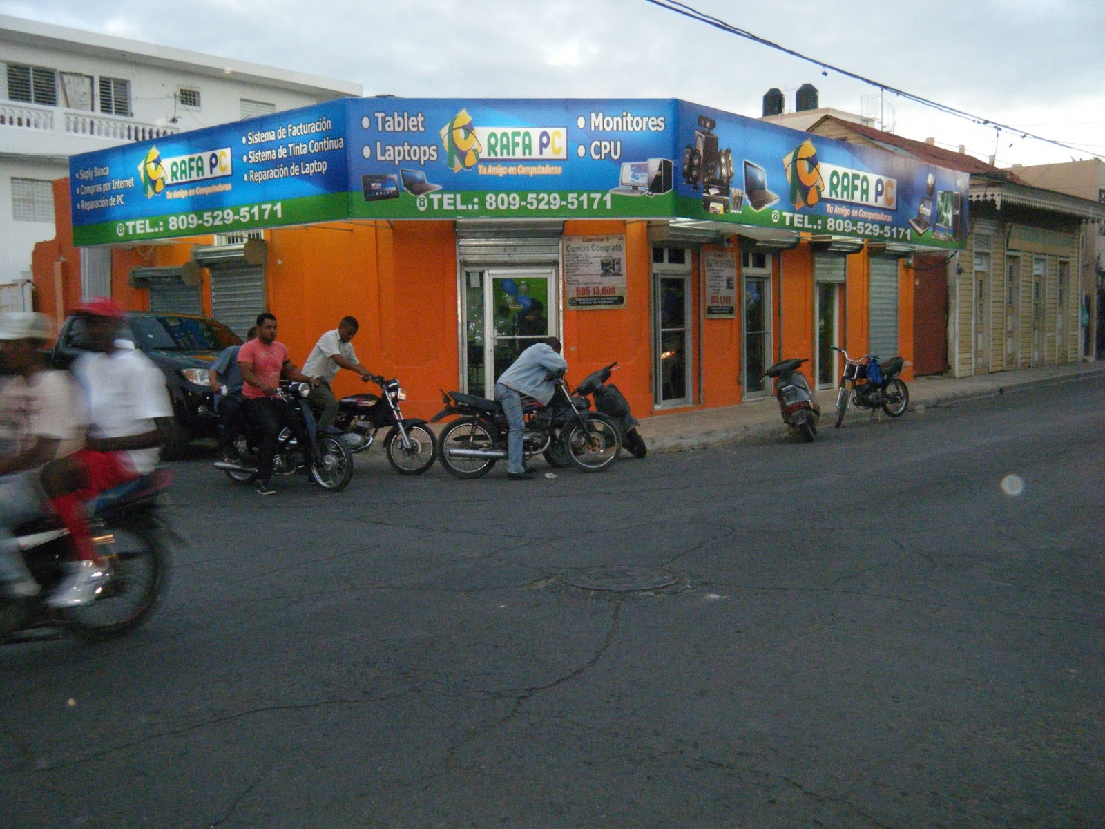 INAUGURAN NUEVO LOCAL RAFA PC ~ MULTITEMAS INFORMA